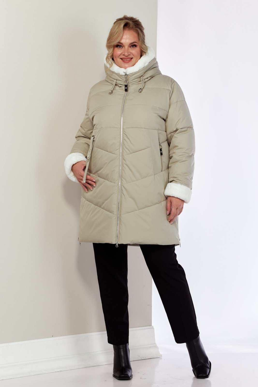 Куртка 2162 бежевый Shetti купить в интернет магазине | в наличии